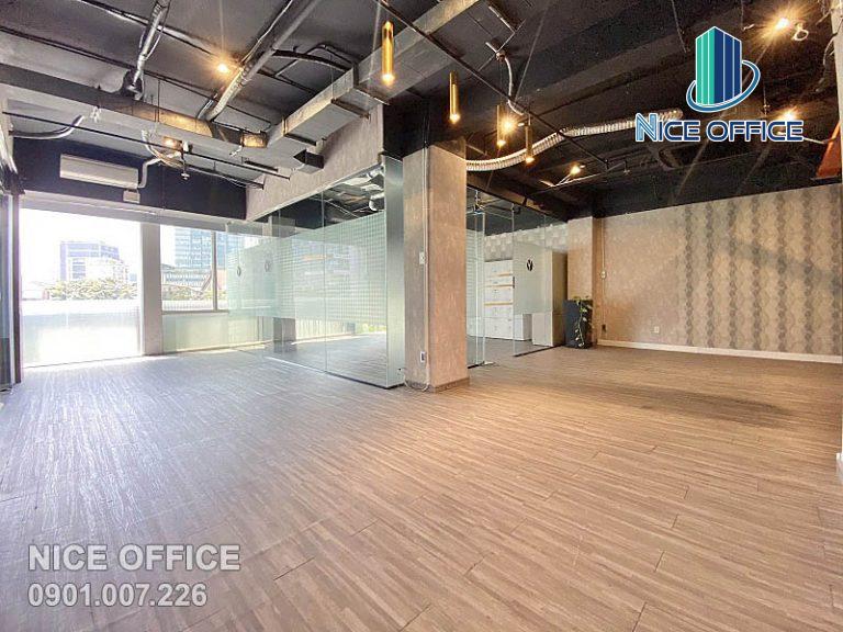 TÒA NHÀ VIETCOMREAL BUILDING | 68 Nguyễn Huệ - Quận 1