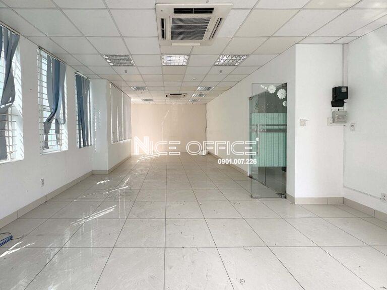 Tòa nhà Green Bee Building | 684/28A Trần Hưng Đạo, Quận 5